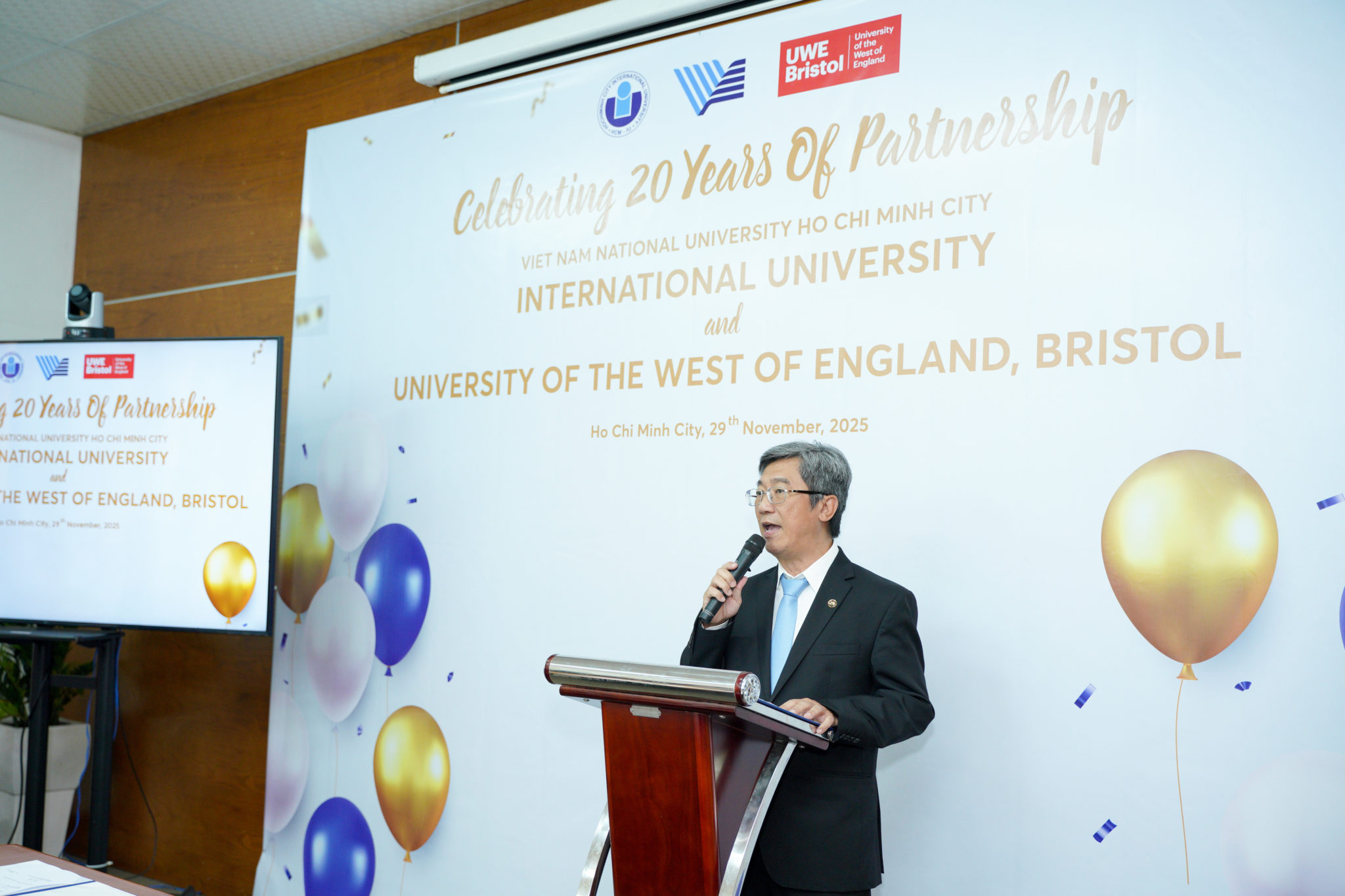 20 NĂM HỢP TÁC: TRƯỜNG ĐH QUỐC TẾ VÀ ĐH WEST OF ENGLAND, BRISTOL CÙNG ...